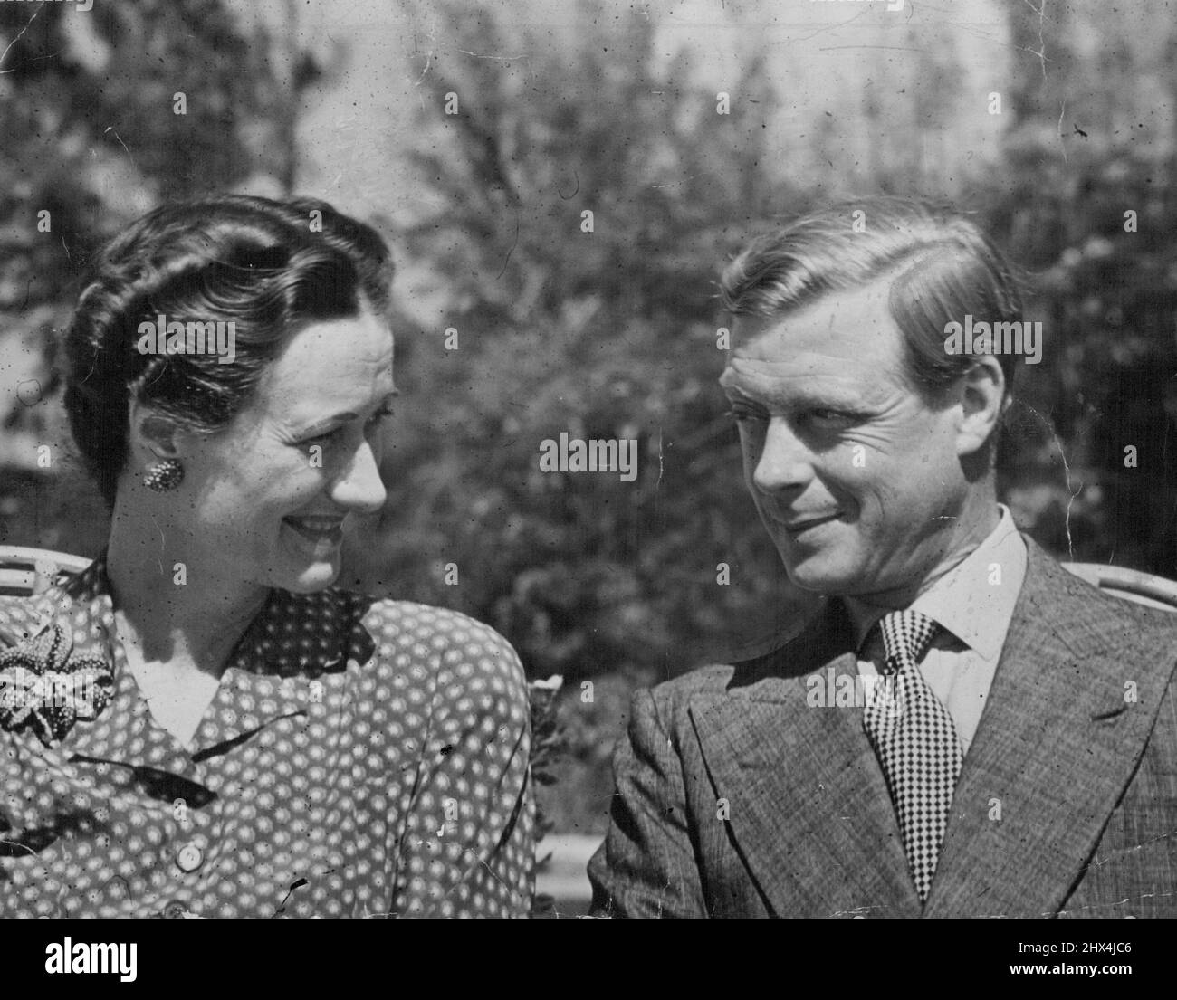 Duke of duchess of windsor paris hi-res stock photography and images ...
