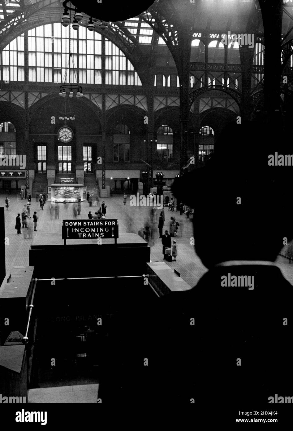 A detective keeps watch in Grand Central station where a bomb was ...