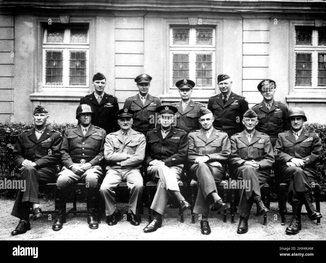 The American Victory Team In Europe. American general who helped to ...