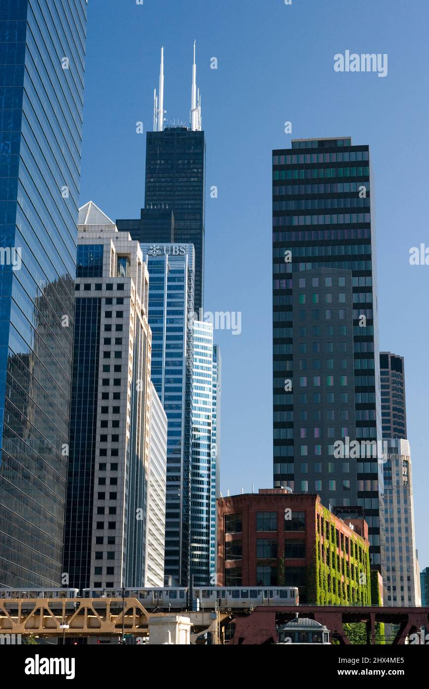 THE LOOP CHICAGO RIVER DOWNTOWN CHICAGO ILLINOIS USA Stock Photo - Alamy