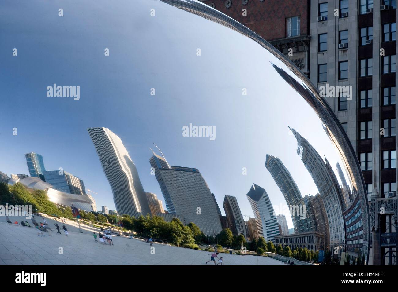 REFLECTIONS IN CLOUD GATE SCULPTURE (©ANISH KAPOOR 2004) MILLENNIUM ...