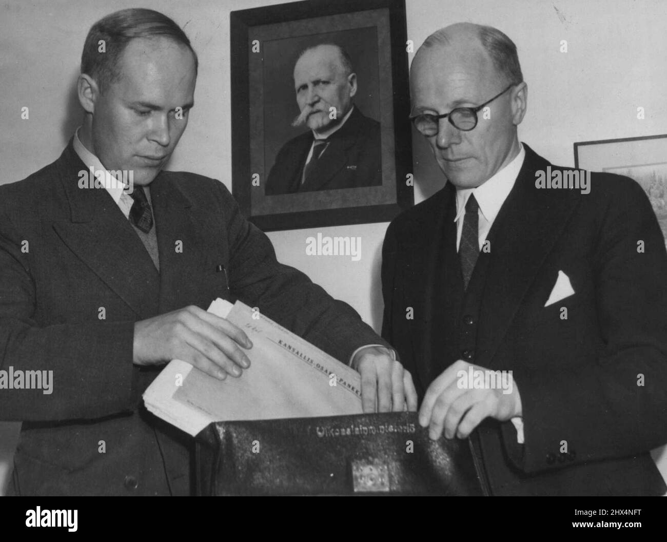 Mr k j kaasalainen hi-res stock photography and images - Alamy