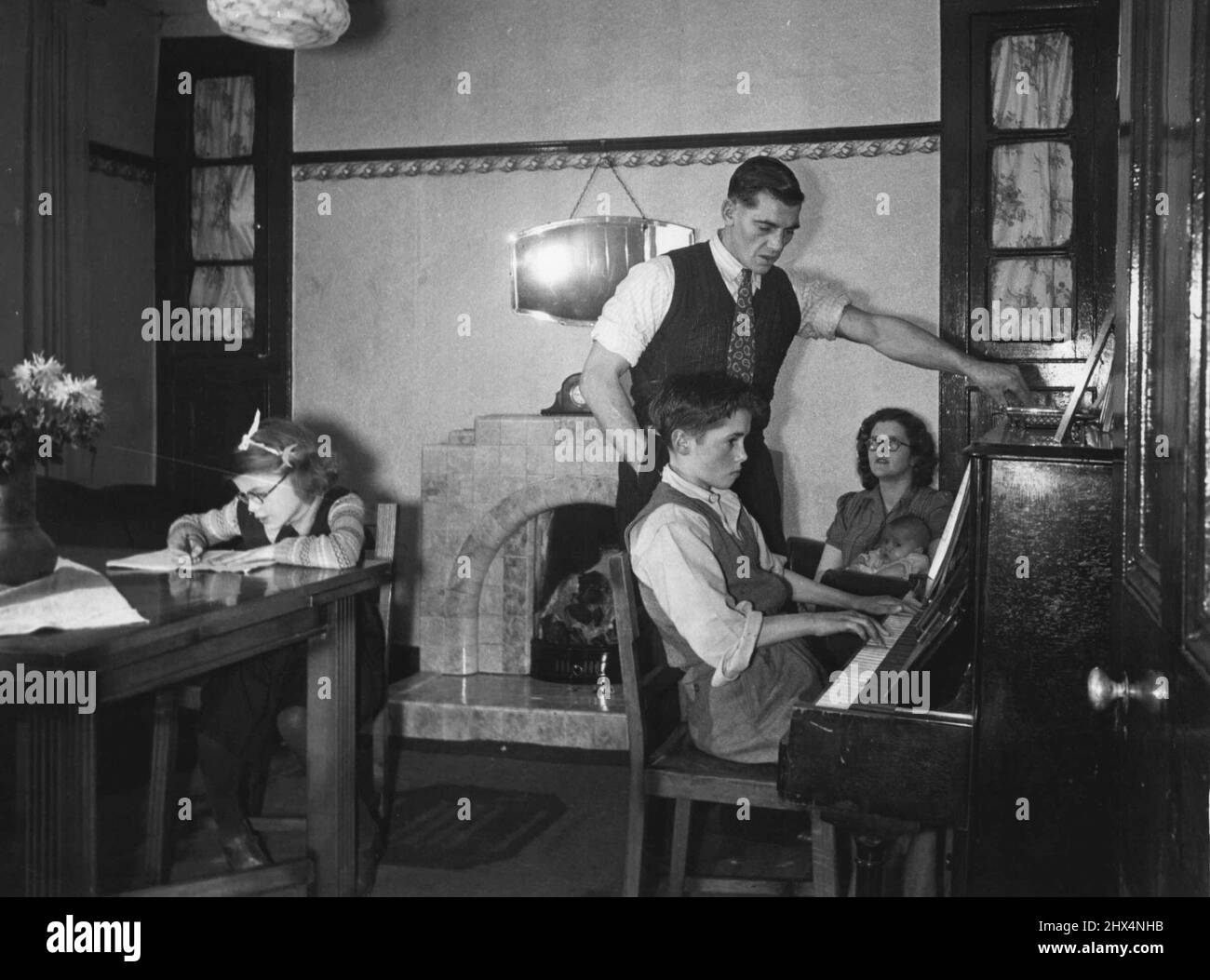 British Miner Beats The Crisis - Edwin Bryan Greenslade, 15, at the ...