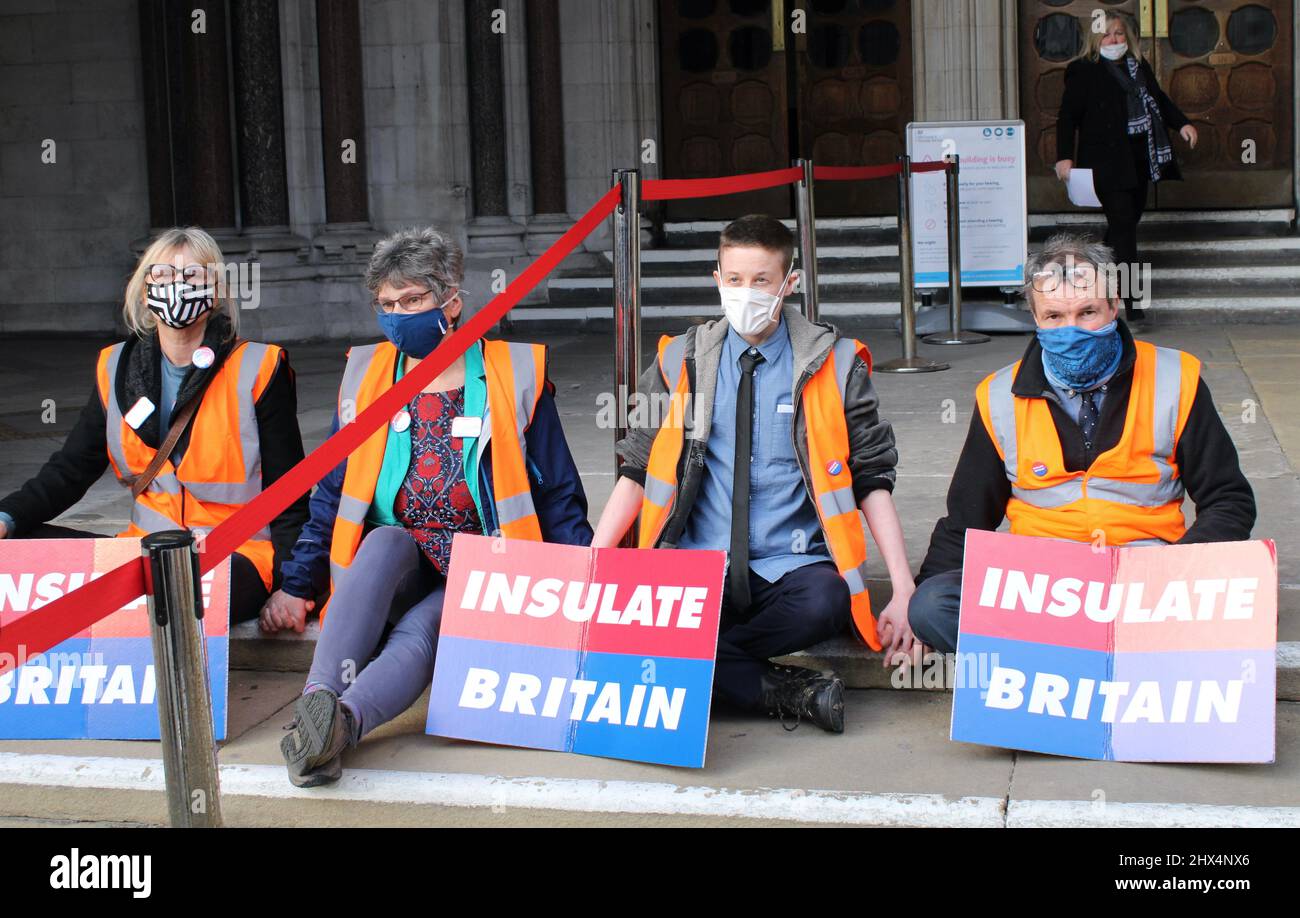 Insulate britain glued hi-res stock photography and images - Alamy