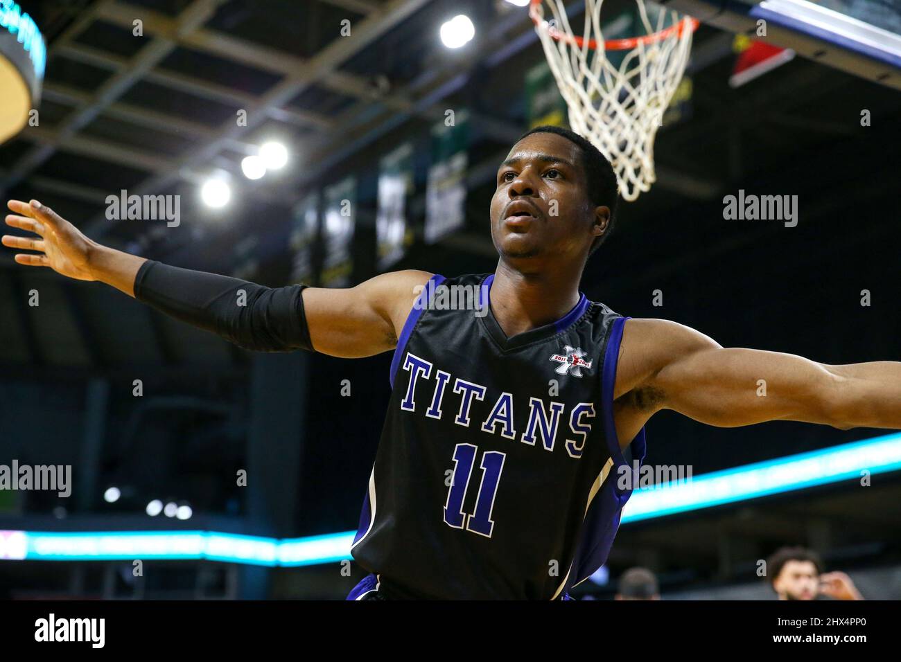 Basketball player 2021 2022 hi-res stock photography and images - Alamy