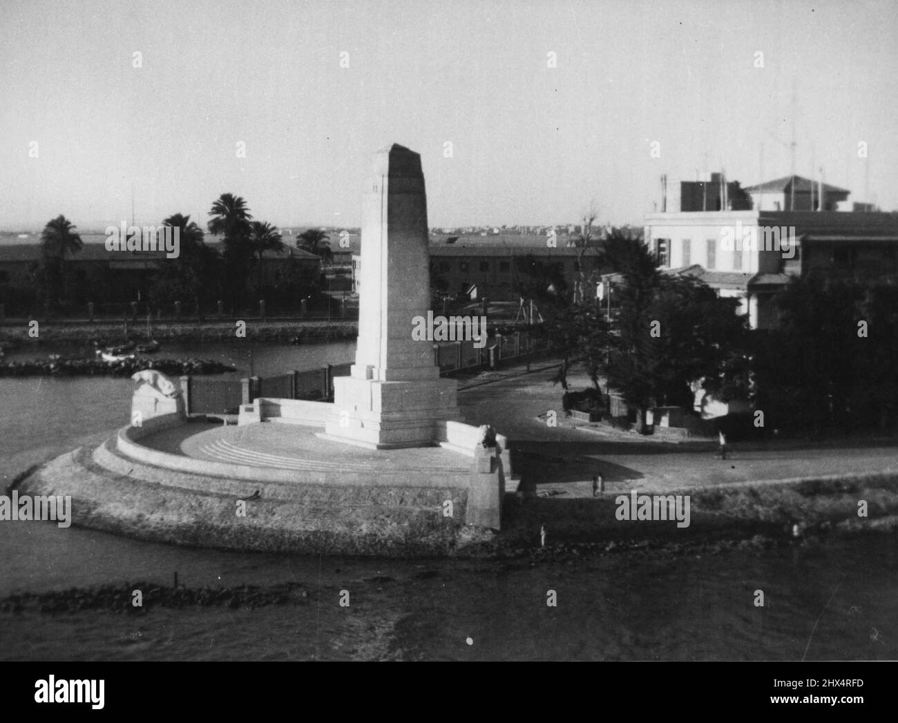 Port suez port tewfik egypt Black and White Stock Photos & Images - Alamy