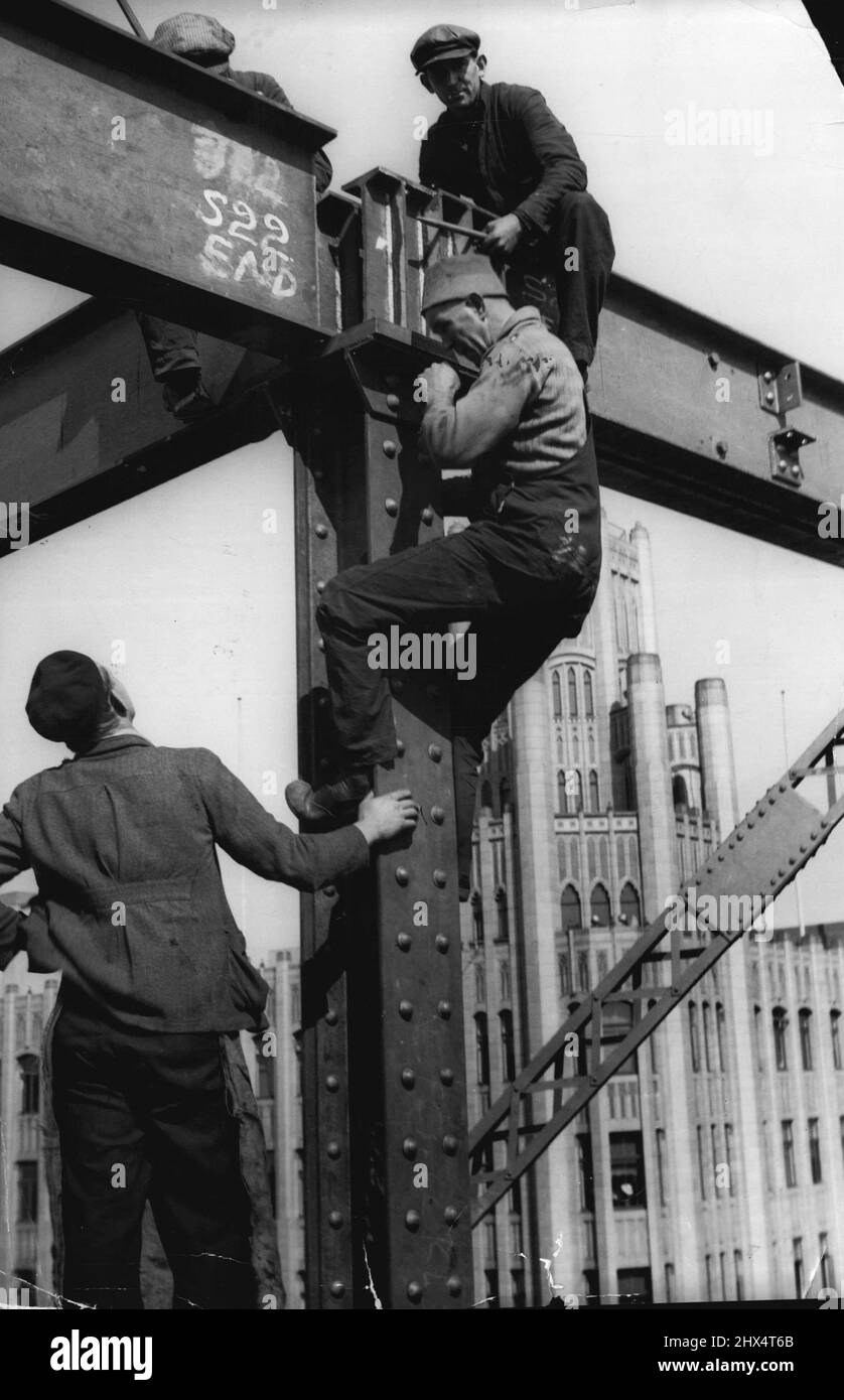 Workmen - Trade & Tradesman (See Also: Machinery Files: Skills ...