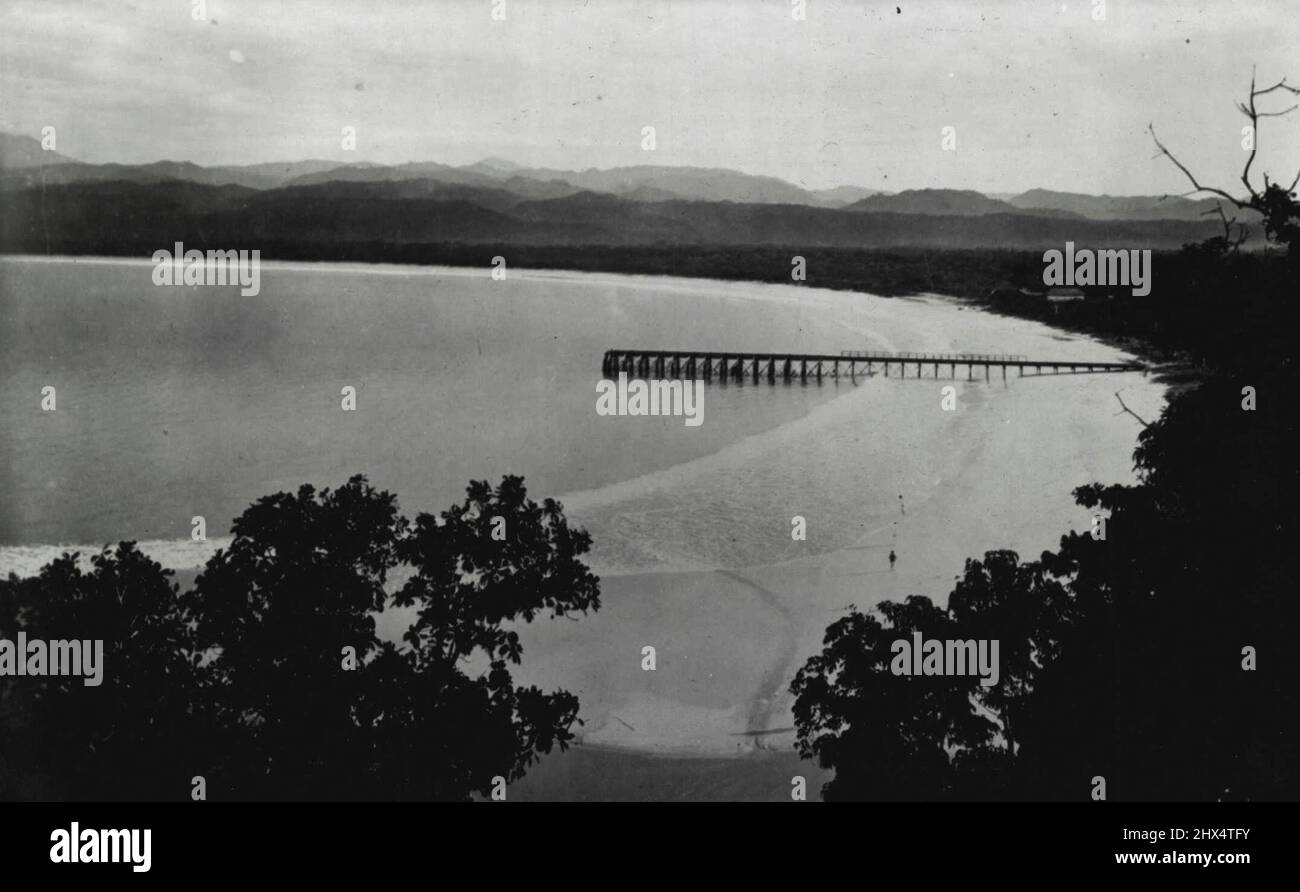 Bay of tjilaut eureun hi-res stock photography and images - Alamy