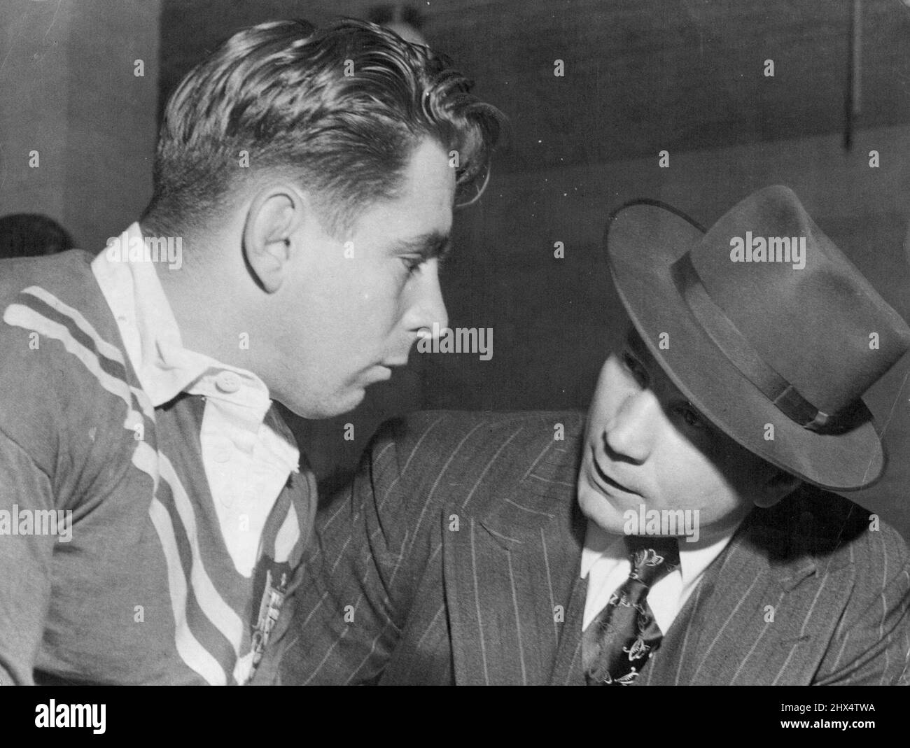 Queensland rugby league Black and White Stock Photos & Images - Alamy