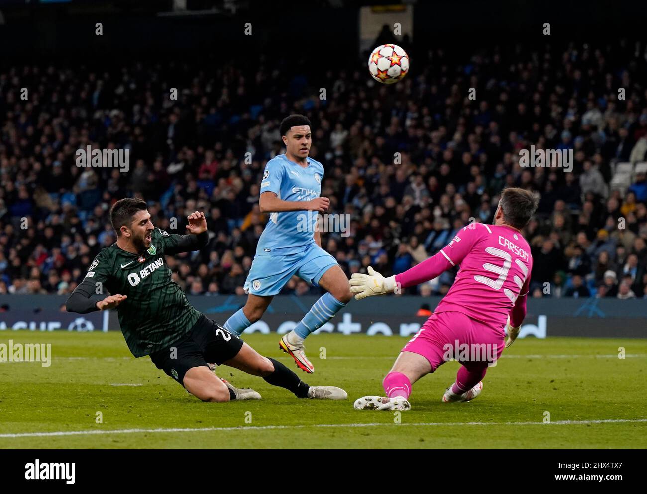 Scott carson champions league hi-res stock photography and images - Alamy