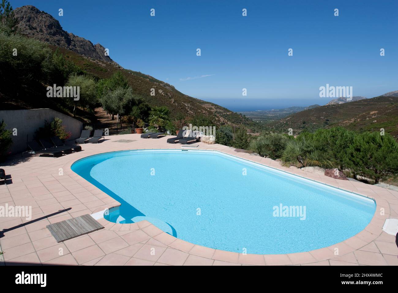 Flat_ta hi-res stock photography and images - Alamy