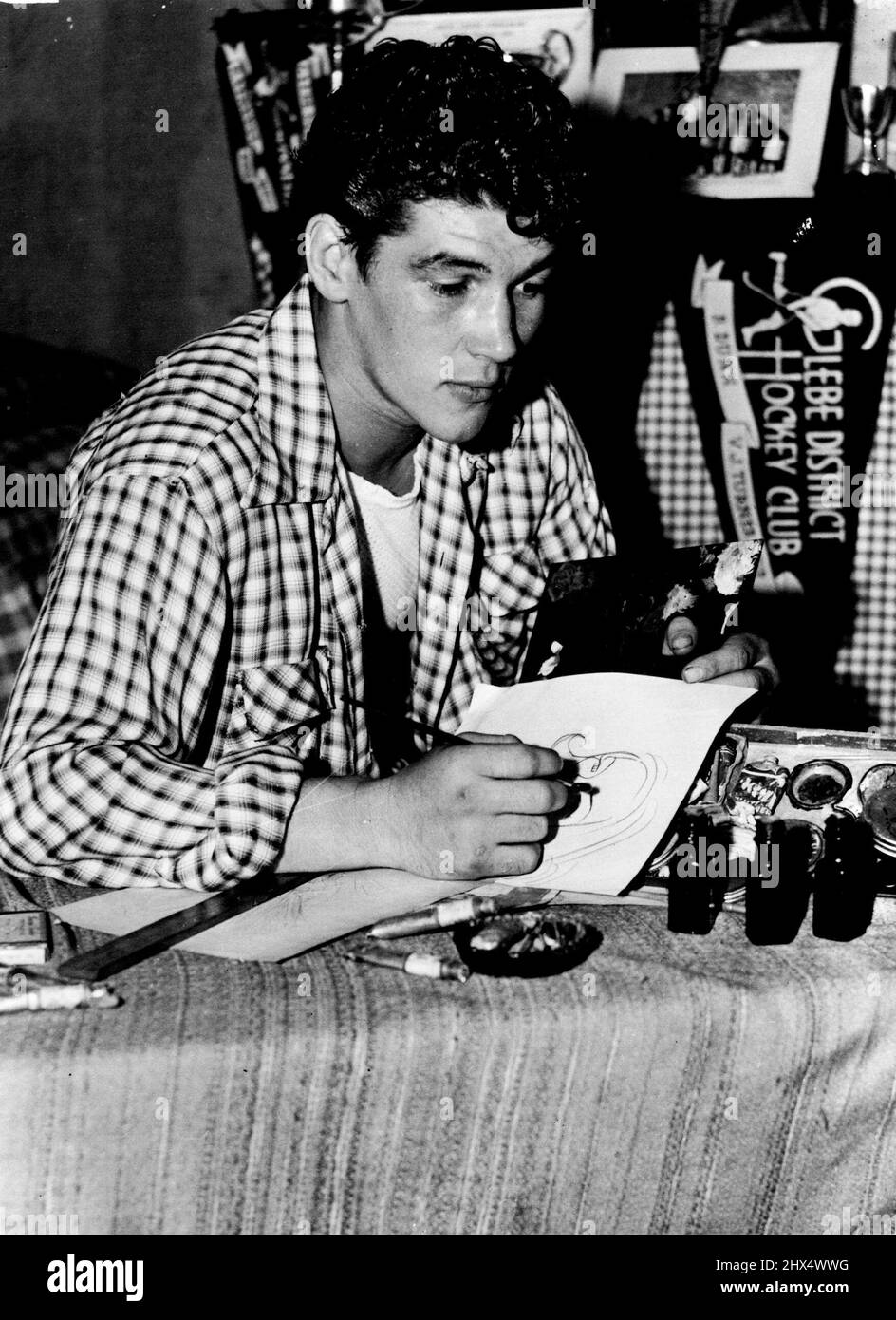 Charlie Dunn - Boxing. January 07, 1954 Stock Photo - Alamy