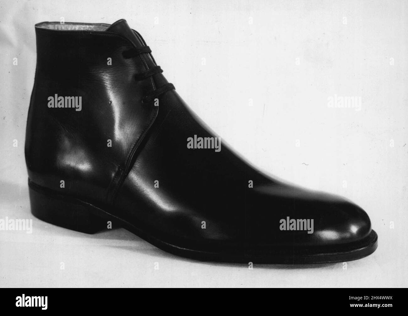 British ceremonial uniforms Black and White Stock Photos & Images - Alamy