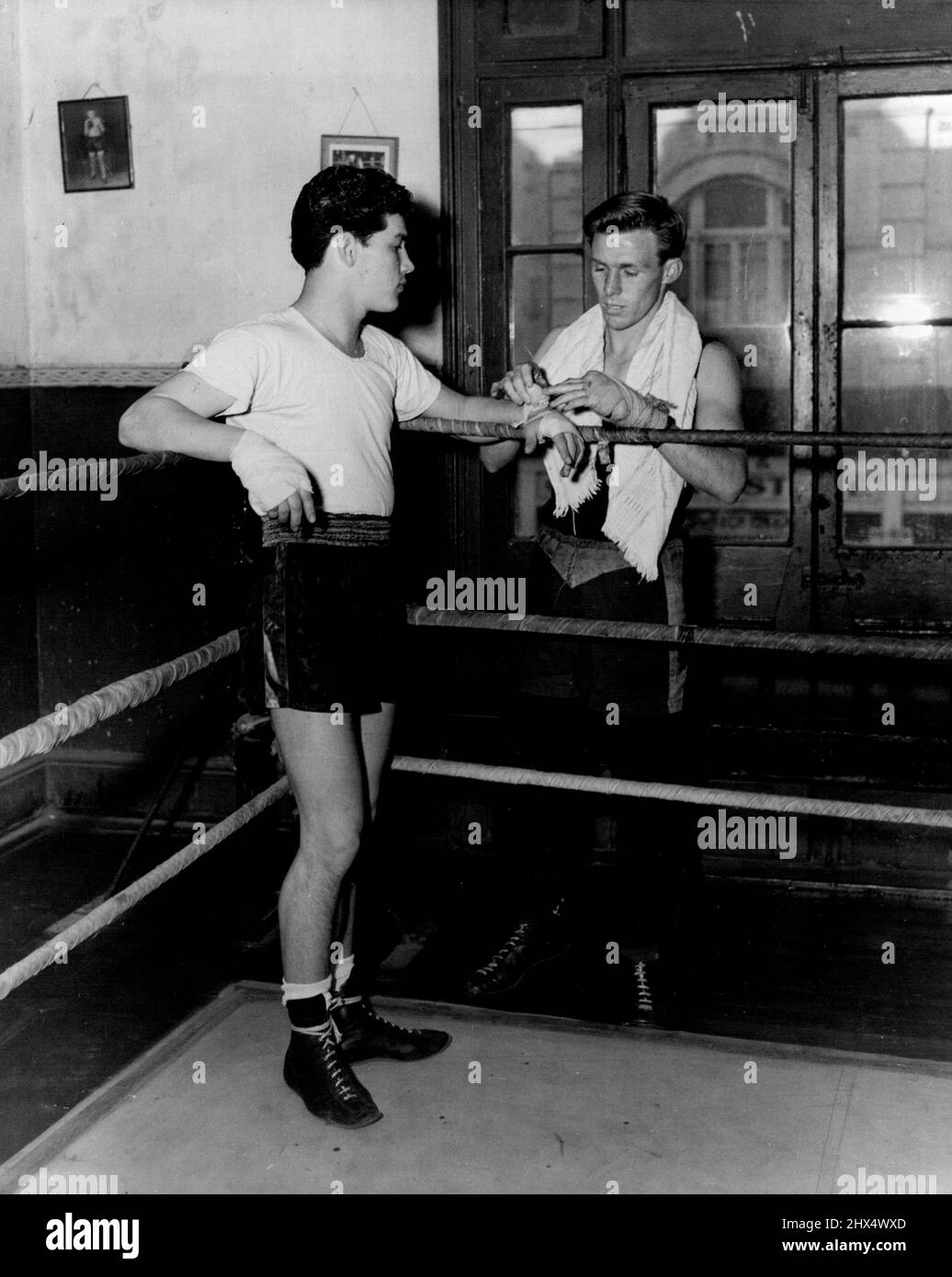 Charlie Dunn who meets Ray Fitton at the Stadium on Monday night in an ...