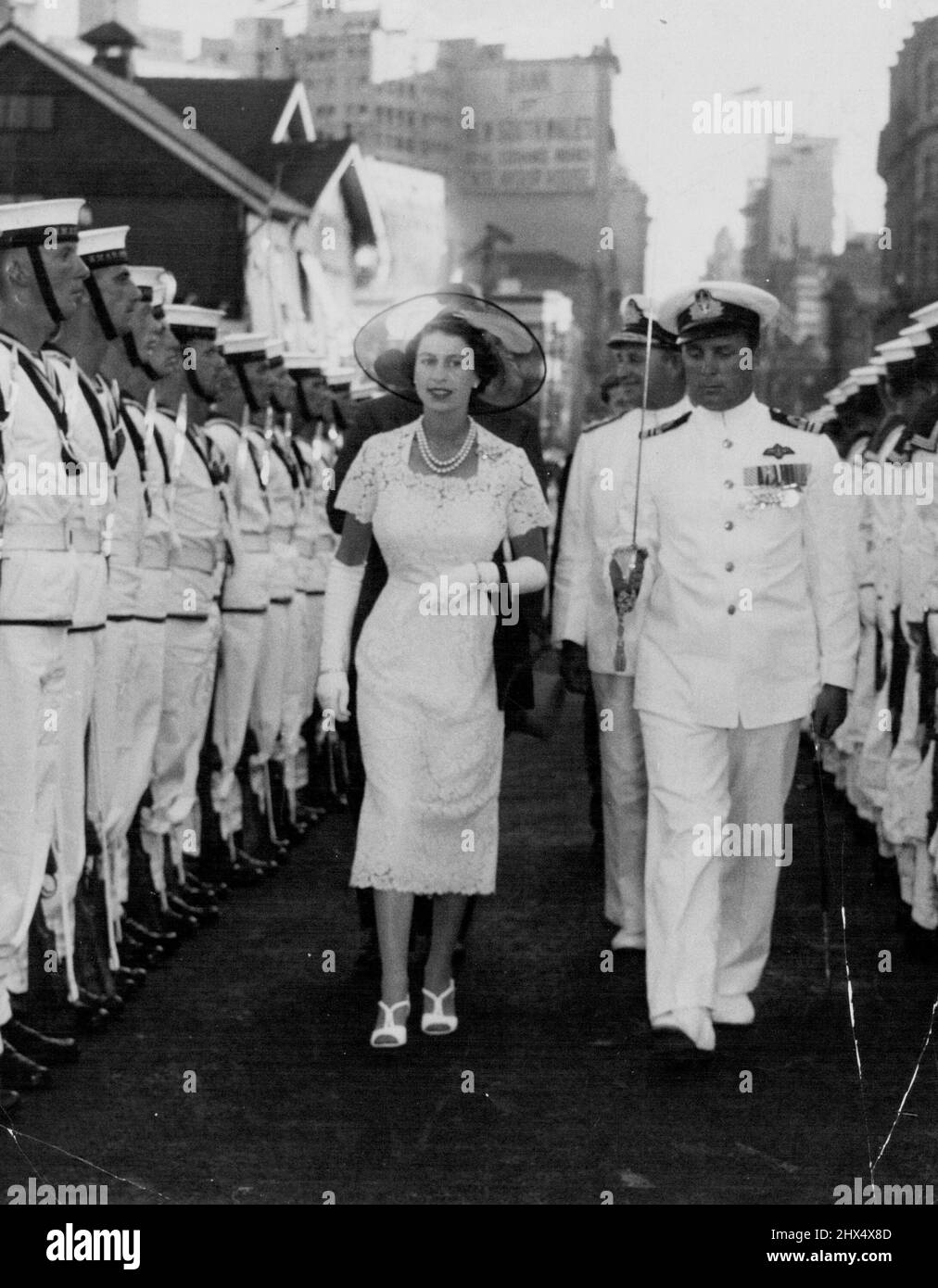 Elizabeth aust hi-res stock photography and images - Alamy
