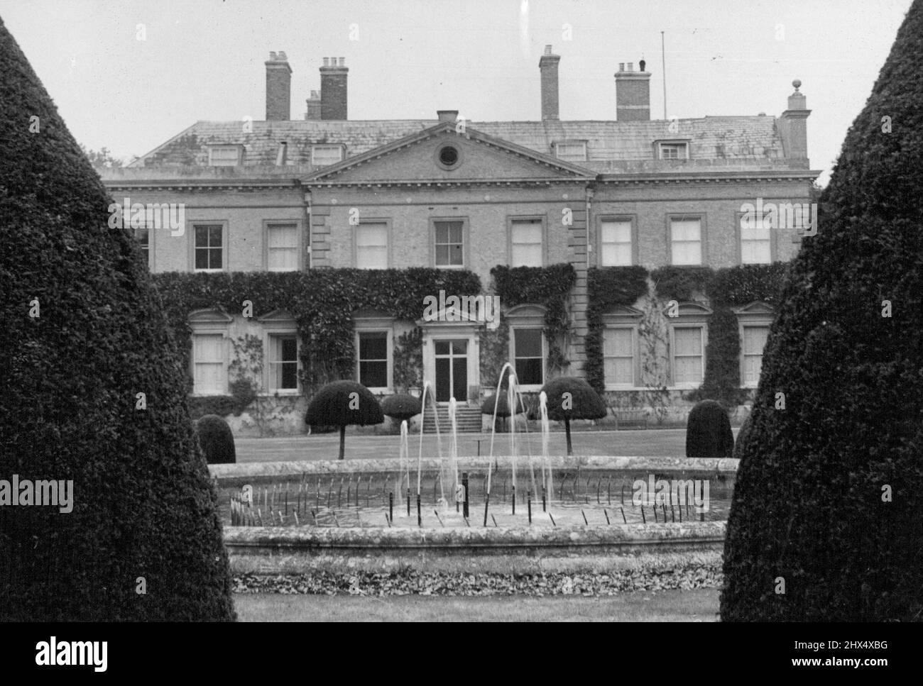 A New Picture Of Broadlands -- The South front of Broadlands pictured ...