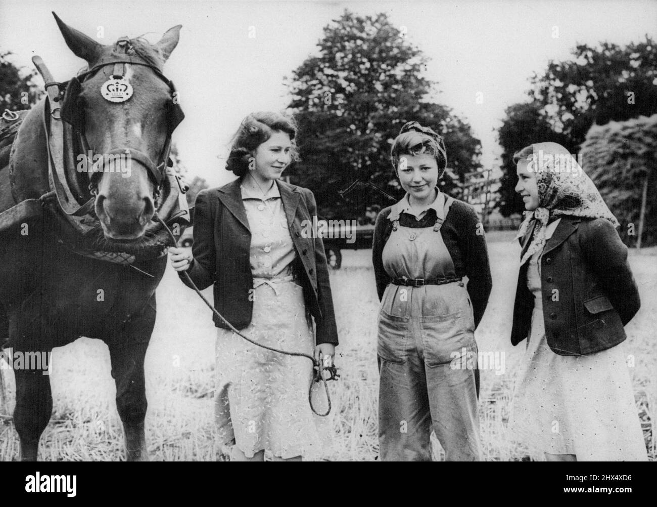 Princess Margaret & Princess Elizabeth - 1940-1945. October 18, 1943 ...