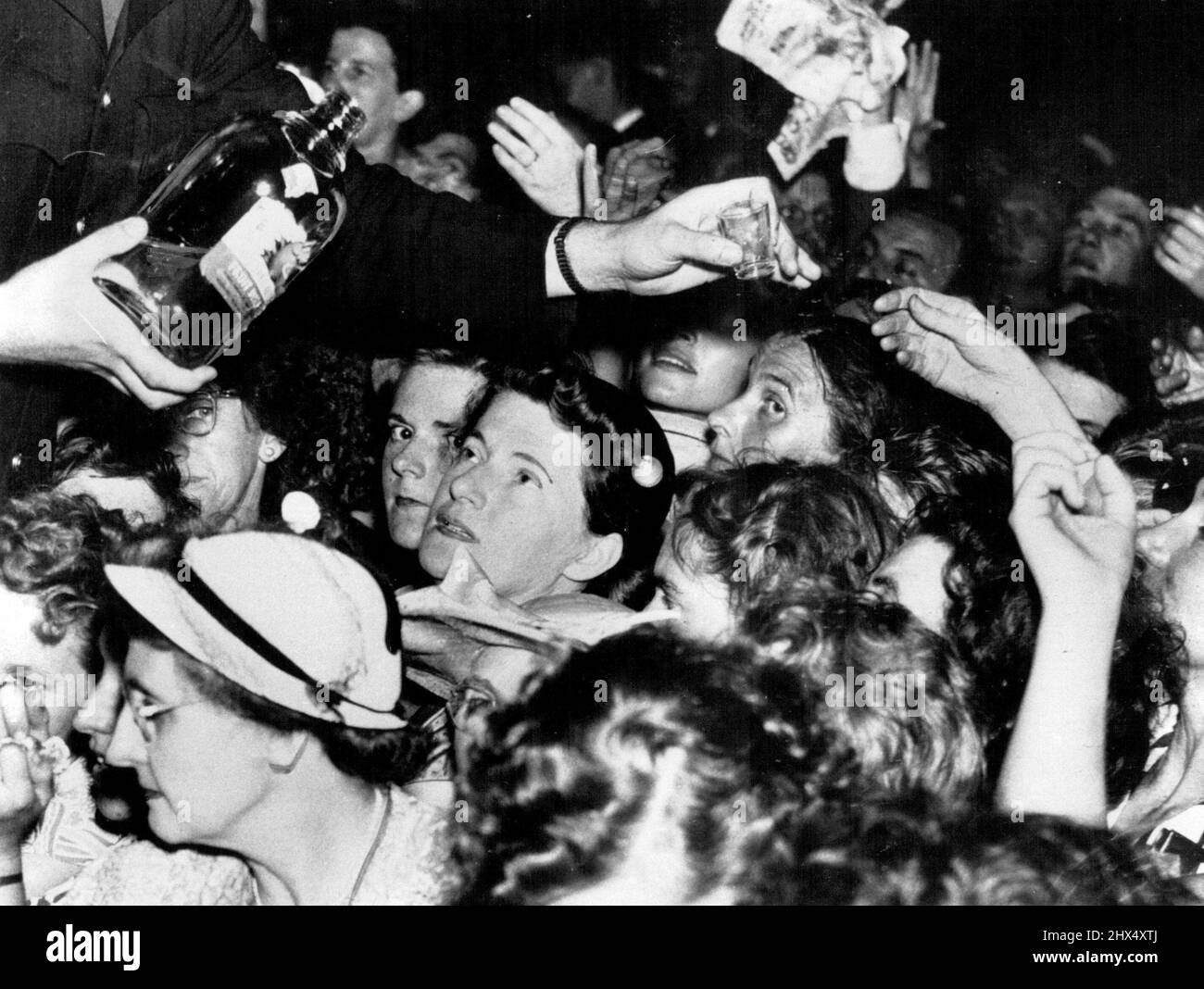 Police handing Black and White Stock Photos & Images - Alamy