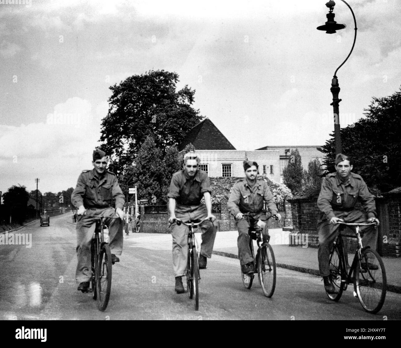 Italian countryside wwii hi-res stock photography and images - Alamy