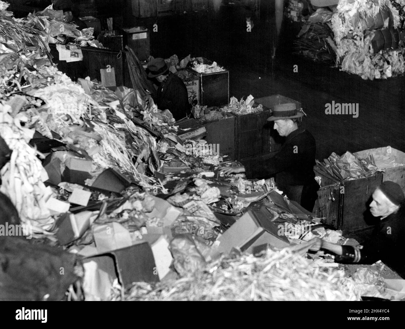 War material hi-res stock photography and images - Alamy