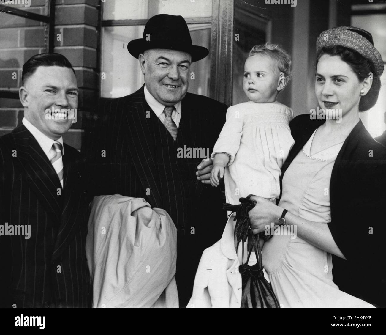 L j tully hi-res stock photography and images - Alamy