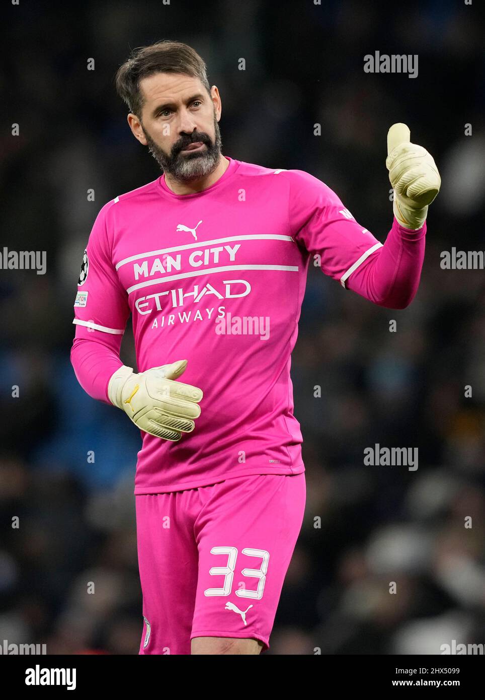 Scott carson champions league hi-res stock photography and images - Alamy