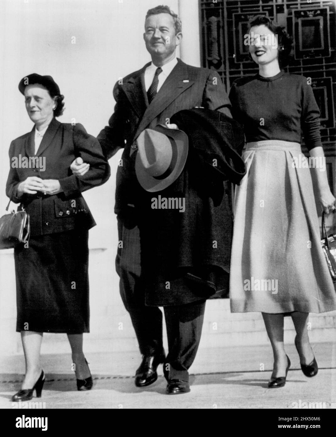 Sen. Sparkman leaves hospital - Sen. John J. Sparkman (D-Ala) smiles as ...