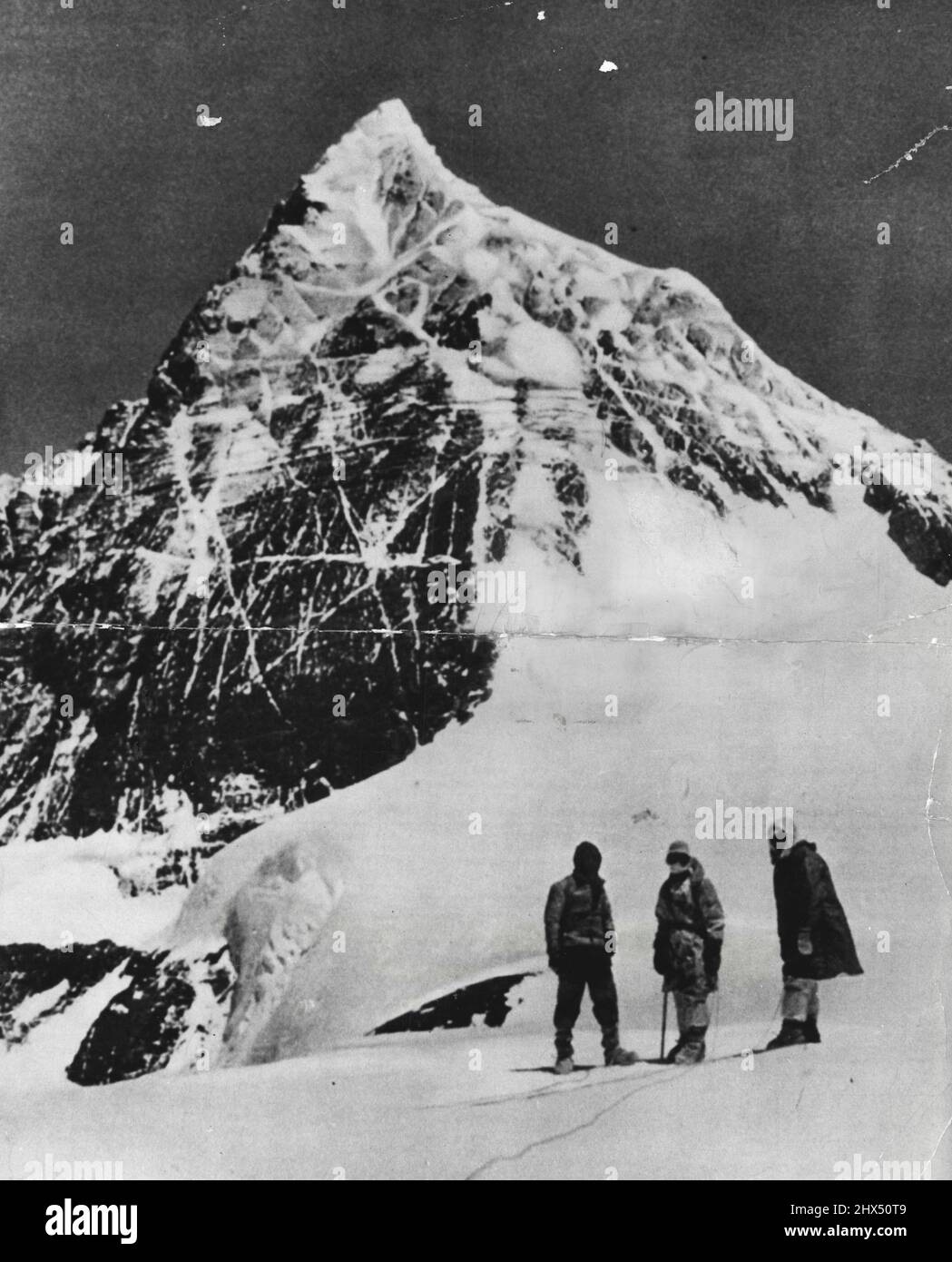 1953 everest hi-res stock photography and images - Alamy
