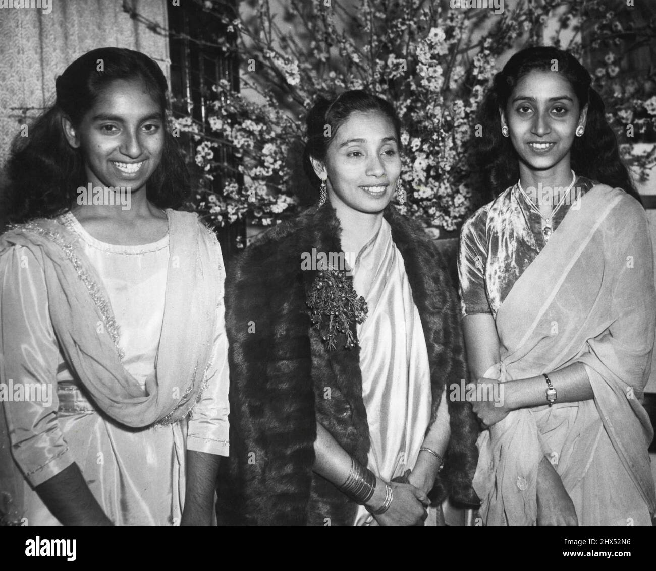 Daughter of Begum, wife as Habibur Rahman, High Commissioner for ...