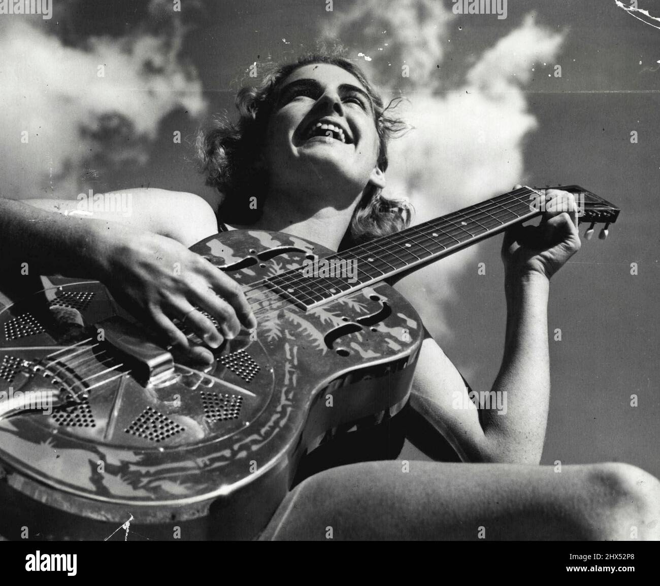 Spring melody at Bondi. August 29, 1937 Stock Photo - Alamy