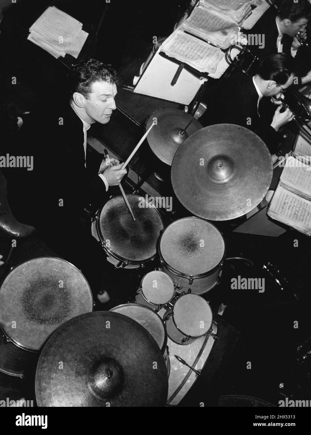 Ronnie Verrell with Ted heath and his music. May 19, 1955. (Photo by ...