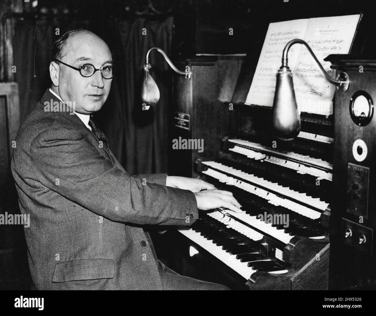 New Organist At St George's Chapel Windsor Castle: Dr. William H ...