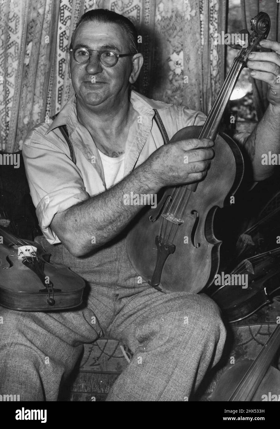 Musical instrument misc hi-res stock photography and images - Alamy