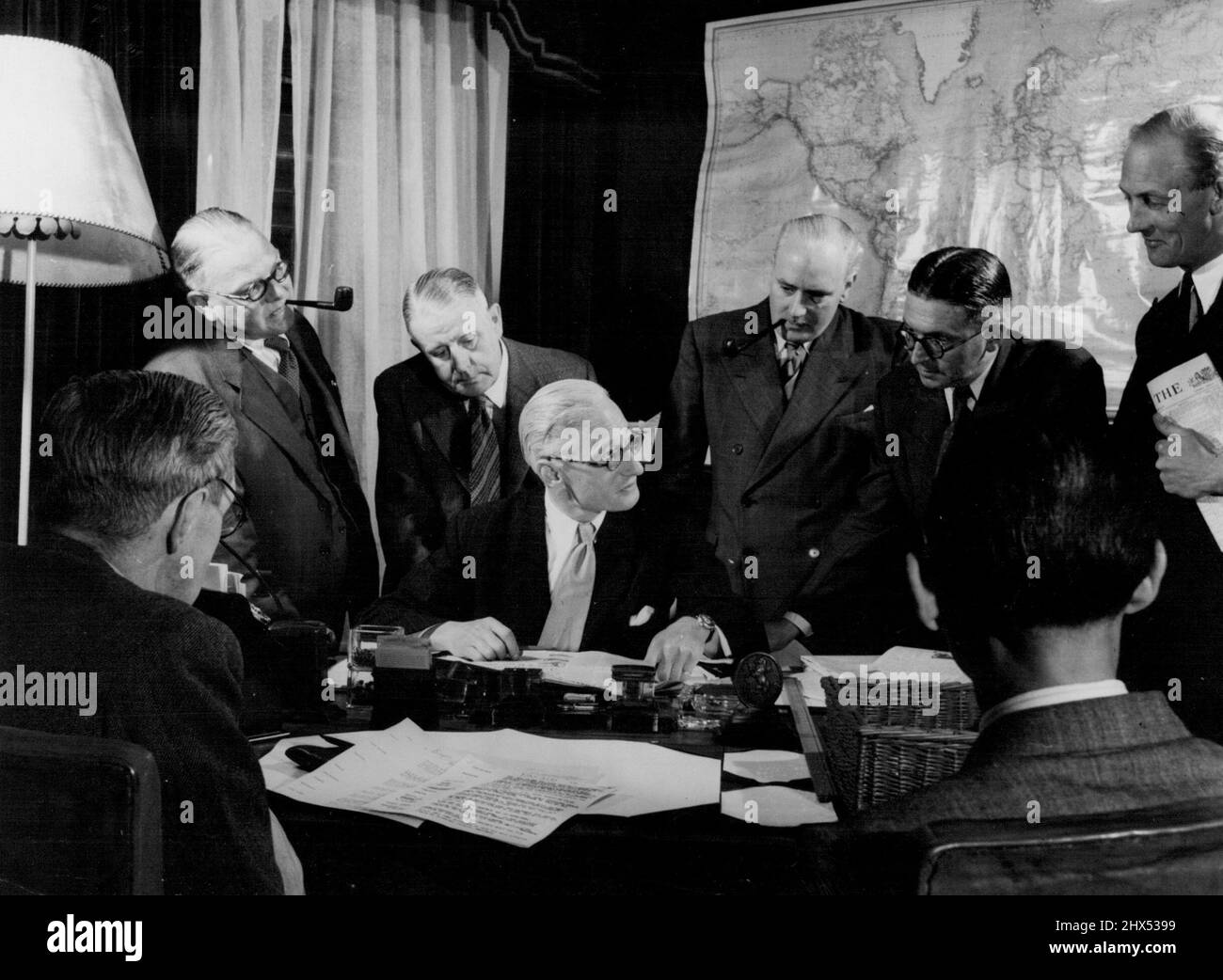 The Home Of Britain's Newspapers -- Guy Schofield, editor of the "Daily ...