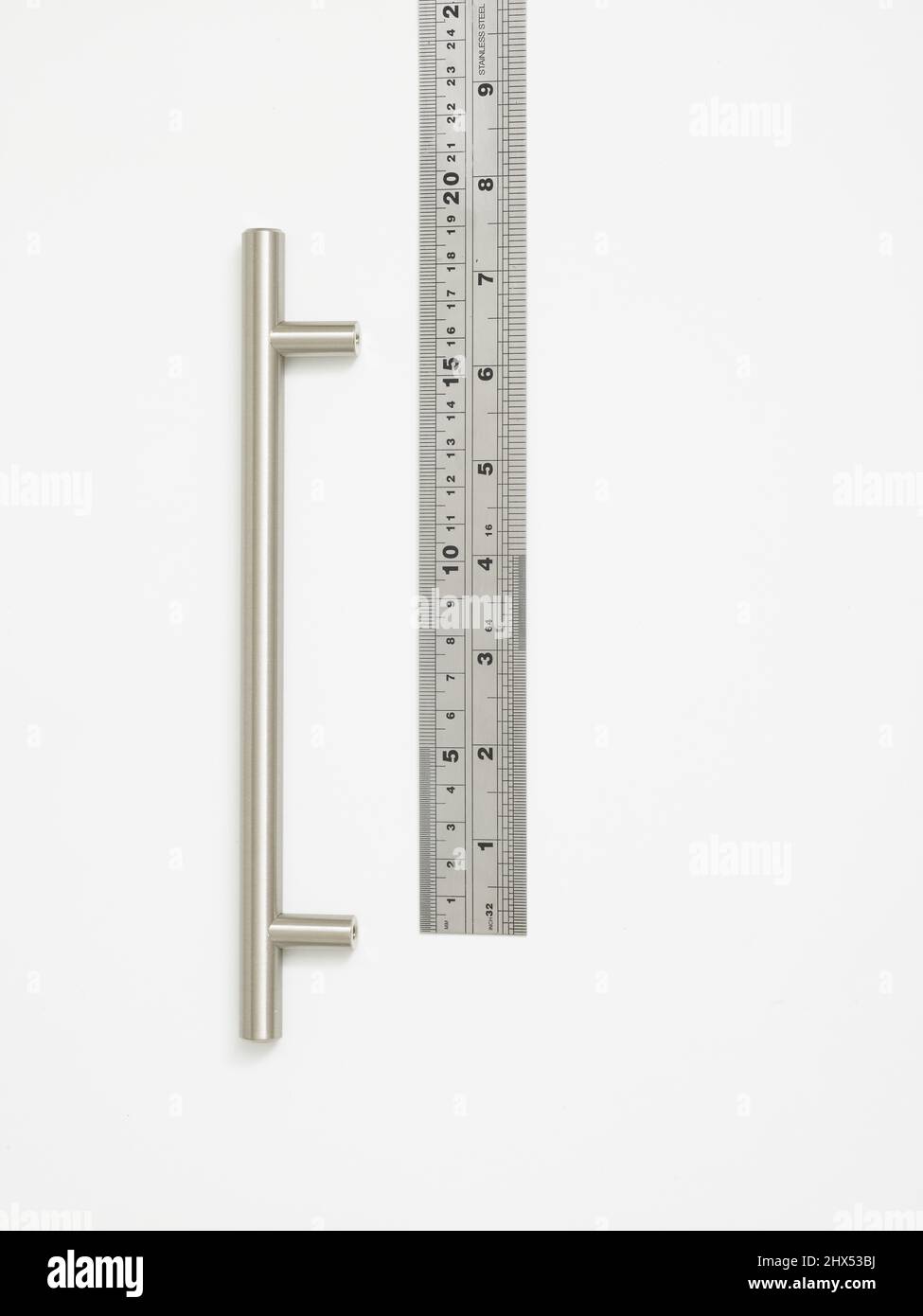 Kitchen cabinet hi-res stock photography and images - Alamy