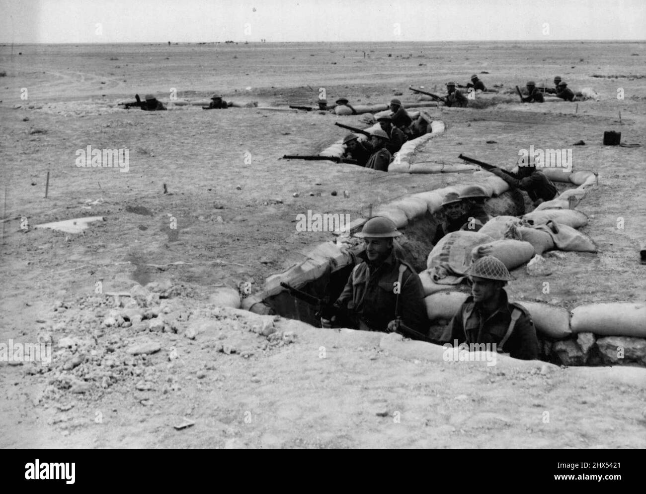 Italian soldiers wwii africa hi-res stock photography and images - Alamy