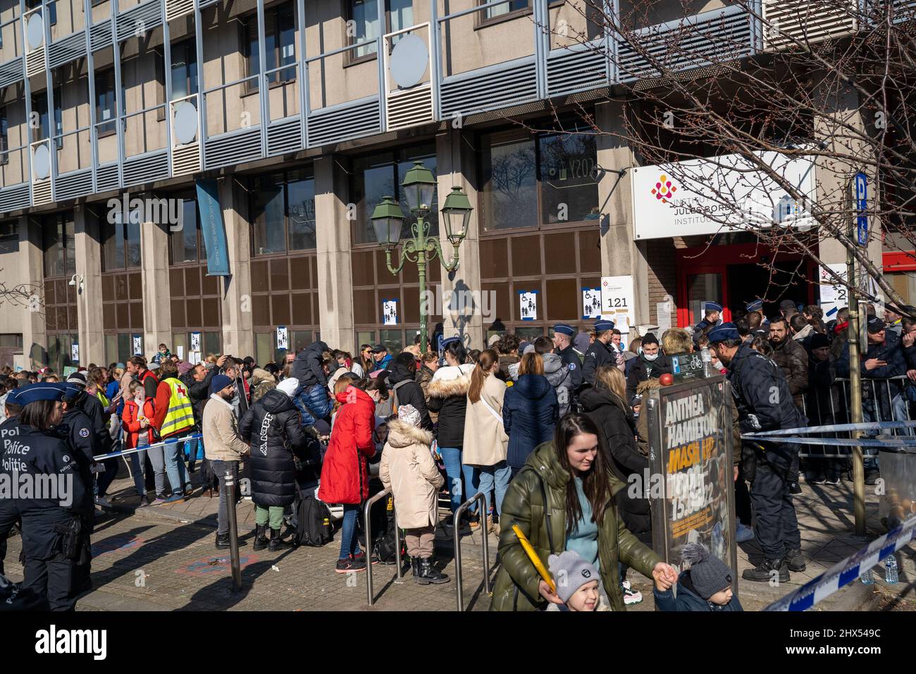 Ukrainian refugees seen waiting to be registered for their refugee ...