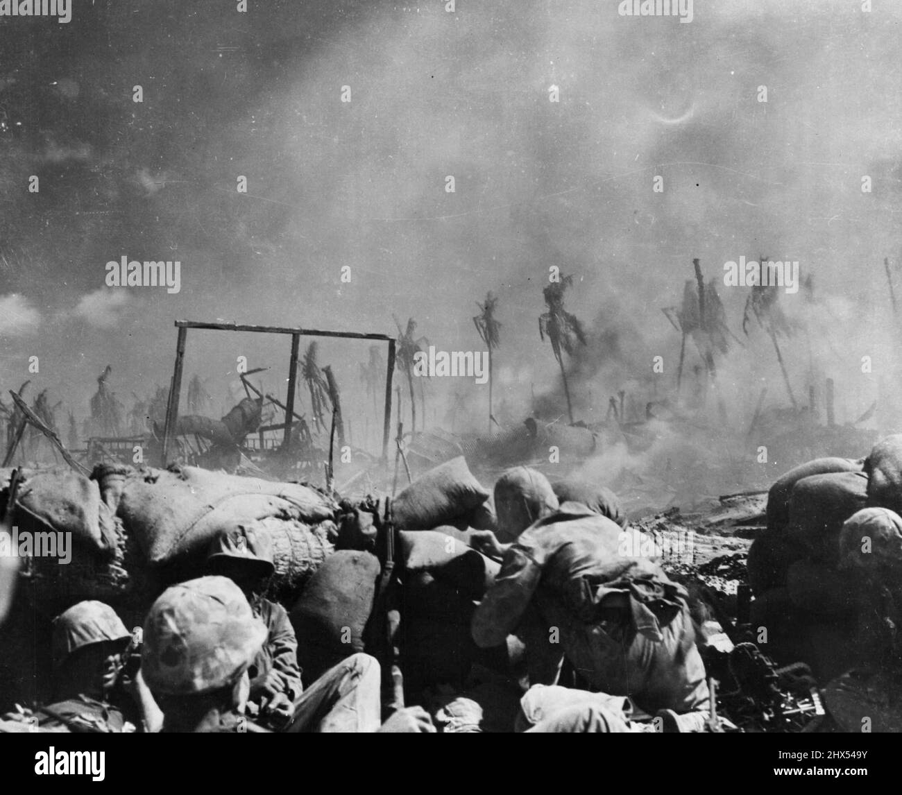 Captured enemy soldiers hi-res stock photography and images - Alamy