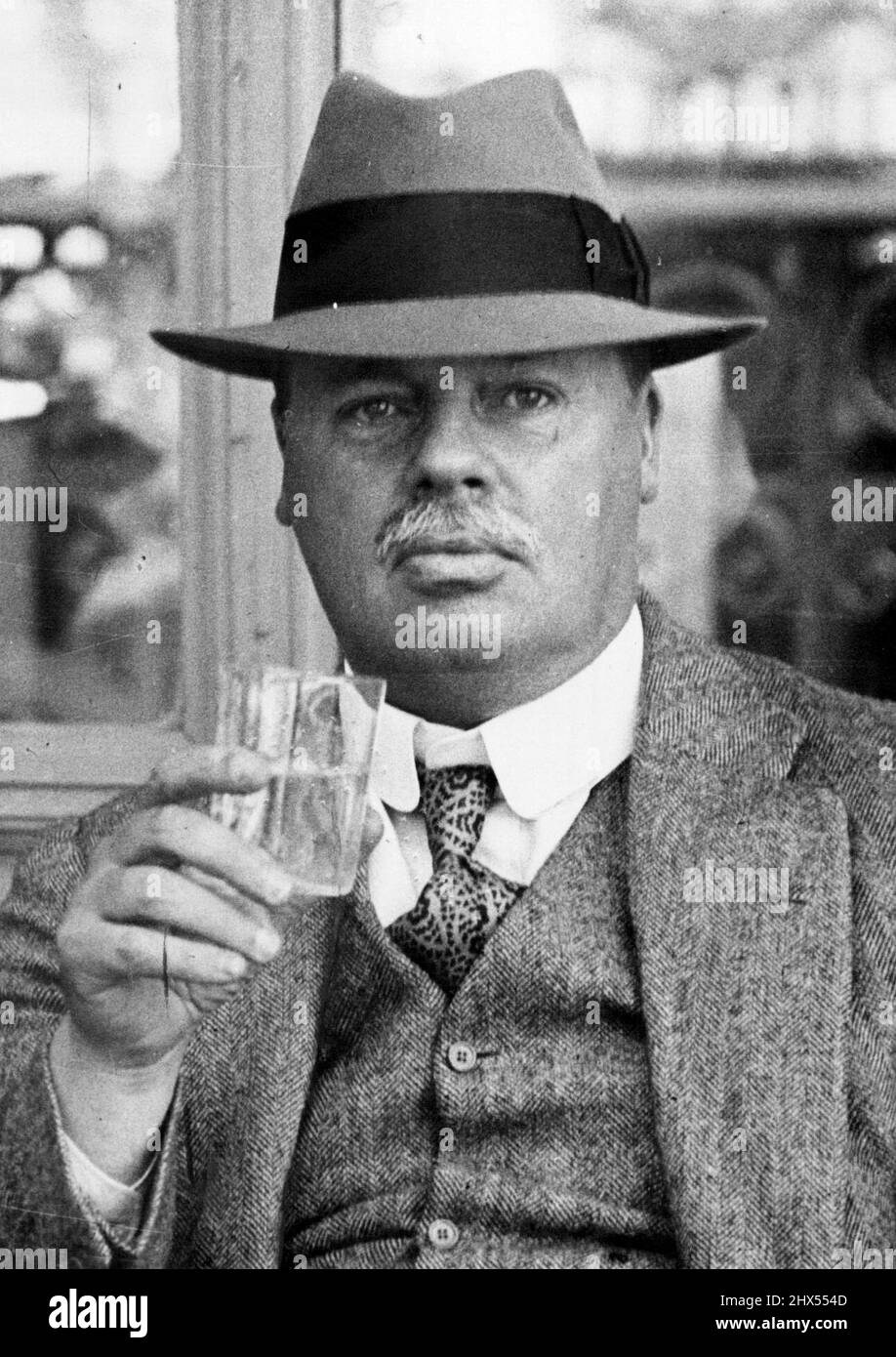 Lord rothermere Black and White Stock Photos & Images - Alamy