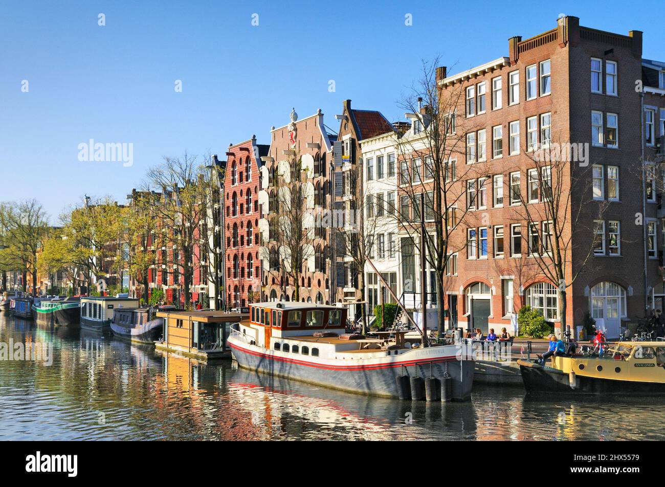 House jordaan neighborhood amsterdam netherlands hi-res stock ...