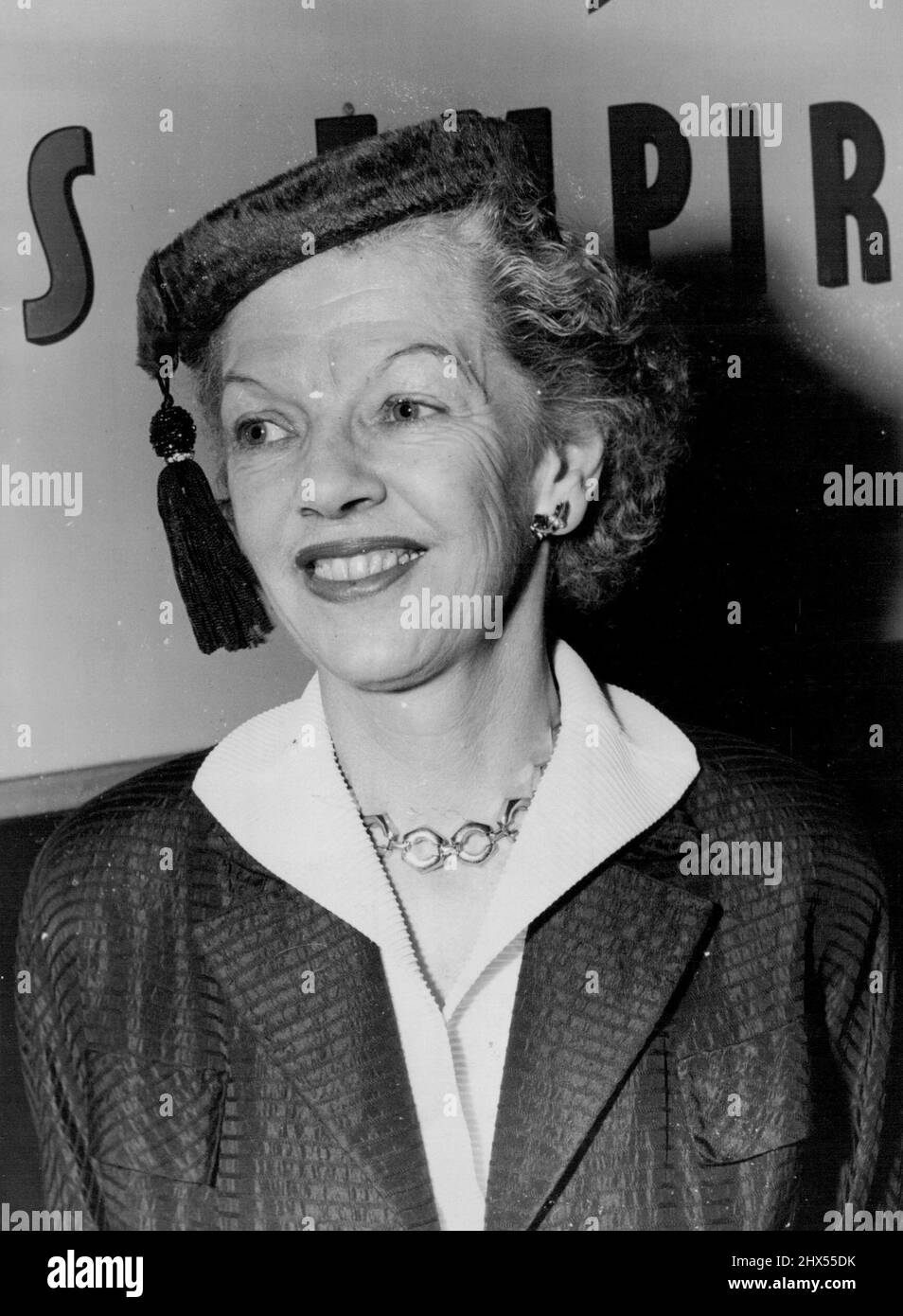 Lady jean spender hi-res stock photography and images - Alamy