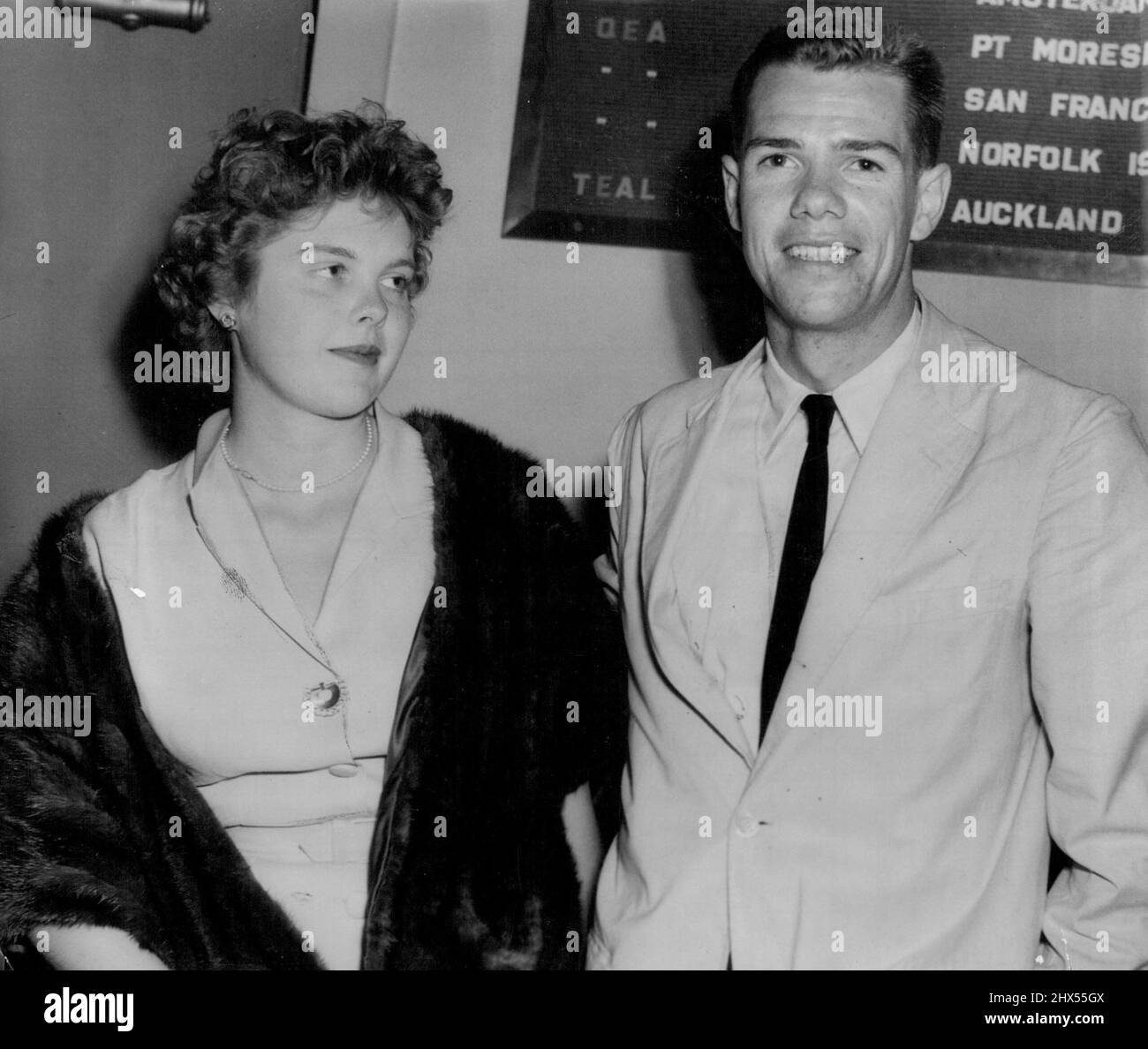 Mascot Mr and Mrs. P. Spencer Jr. November 05, 1954. (Photo by Barrie ...