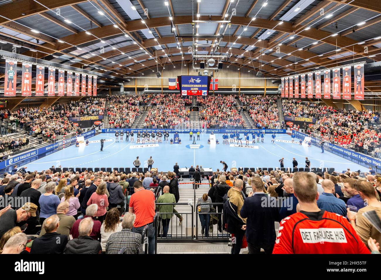 Aalborg handbold v hc ppd zagreb hi-res stock photography and images ...