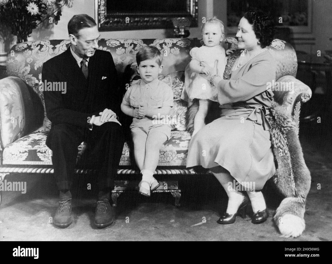 First pictures of king since his operation - Prince Charles at Palace ...
