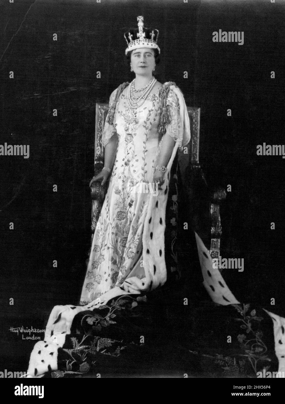 Royalty - Brit. - Queen Mother - Gen. 44. March 21, 1944. (Photo by Hay ...