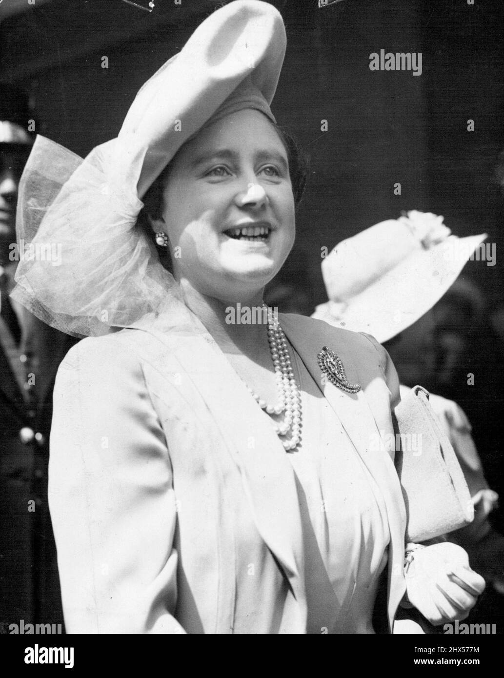 Queen at The B.I.F. Fashion Note -- The Queen wore this unusual "Tam O ...