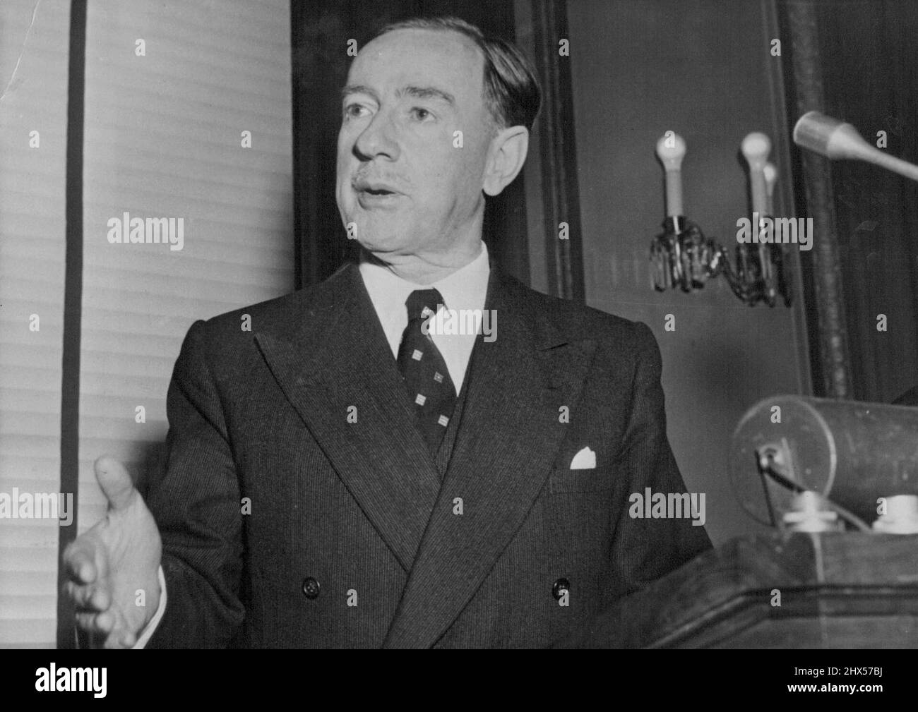 Australian diplomats hi-res stock photography and images - Alamy