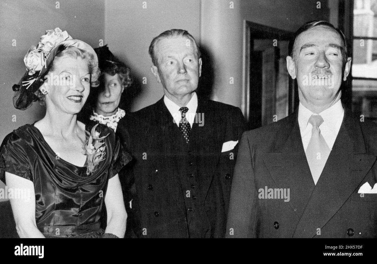 New Australian Ambassador To U.S.A -- Mrs. Spender, Sir Arthur Longmore ...