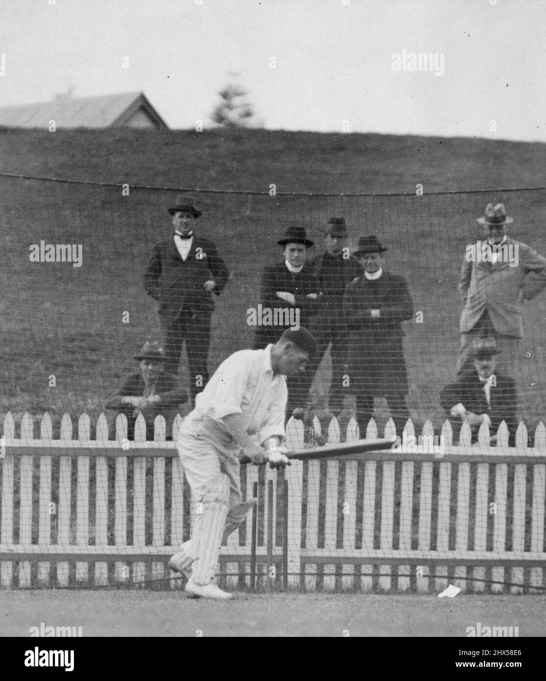 Black australian vintage cricketer hi-res stock photography and images ...