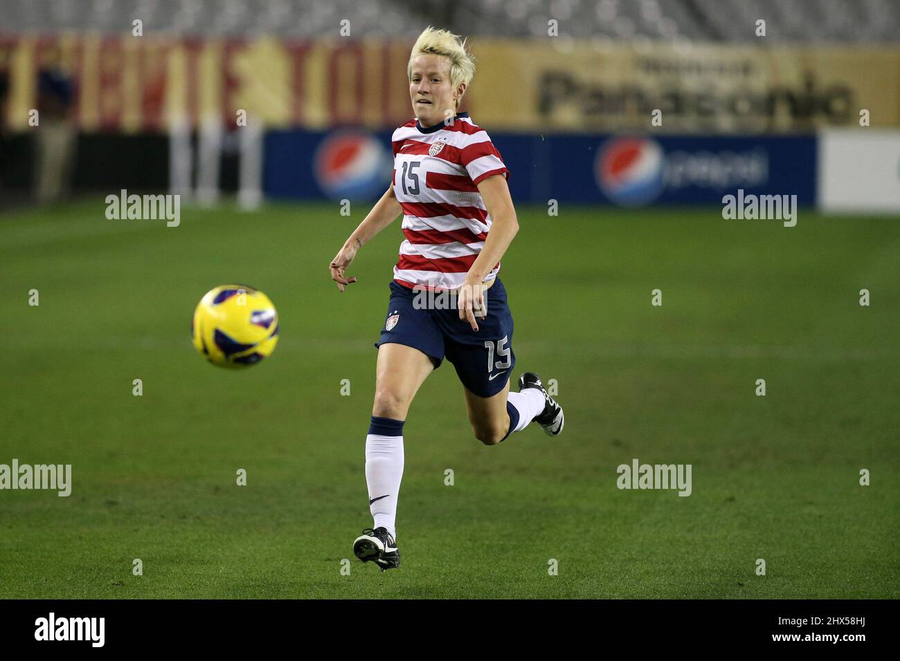 Abby Wambach in action for team USA Stock Photo - Alamy